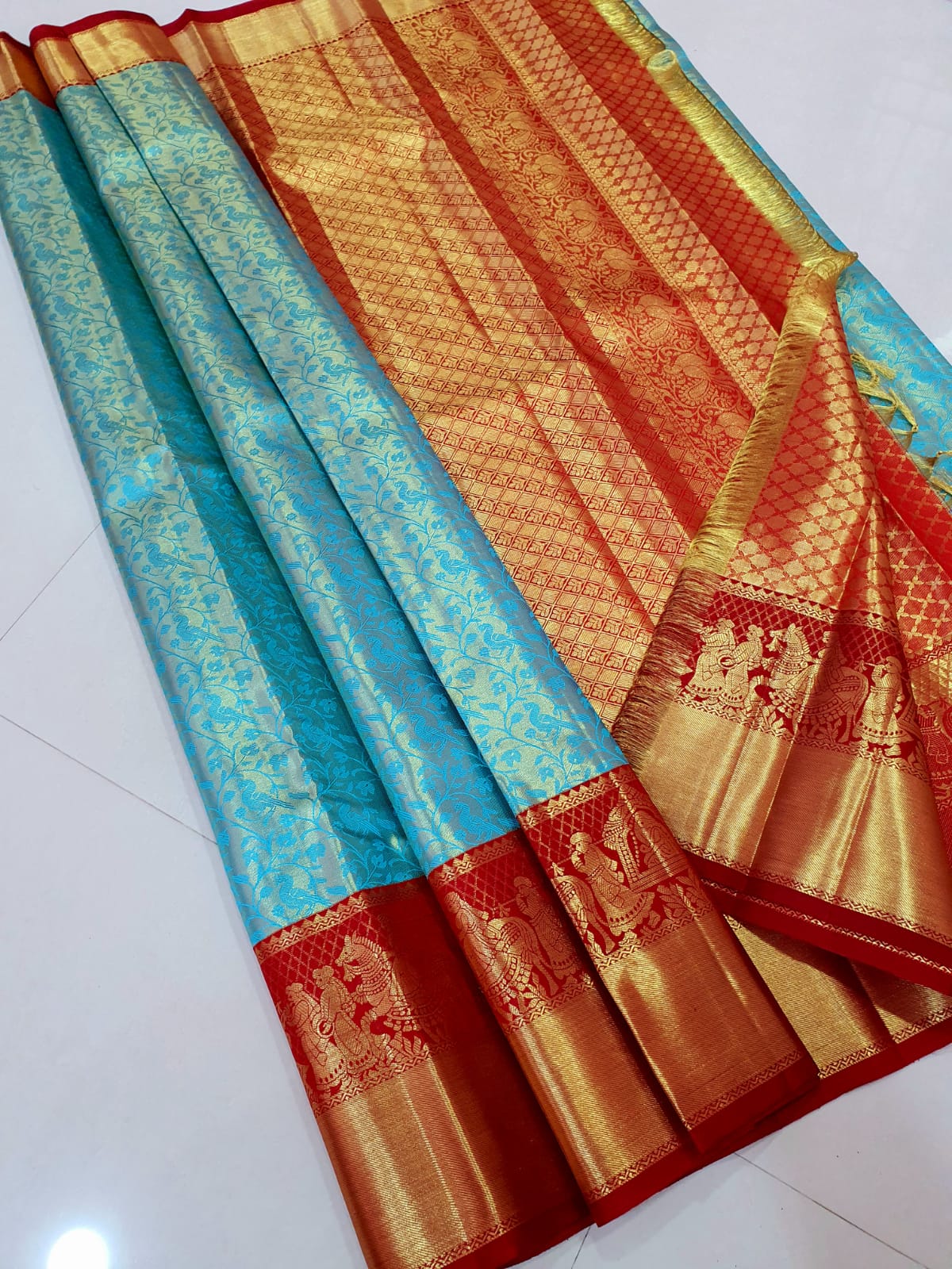 Exclusive Pallaku Design Bridal Kanchipuram Tissue Silk Sarees Collect